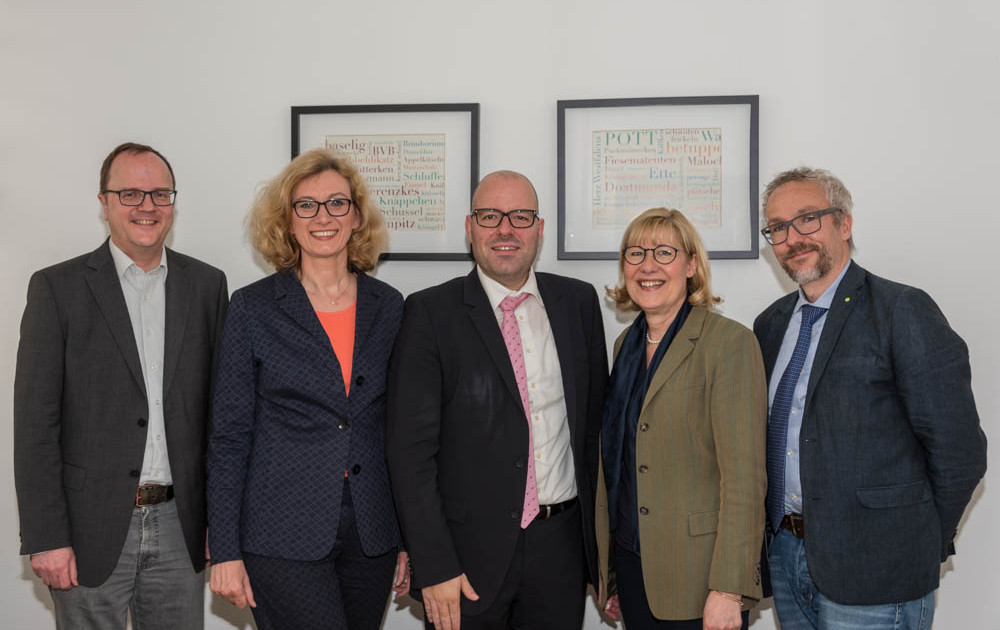 Verleihung einer Apl.-Professur an Dr. Stefan Raunser - CCB - TU Dortmund